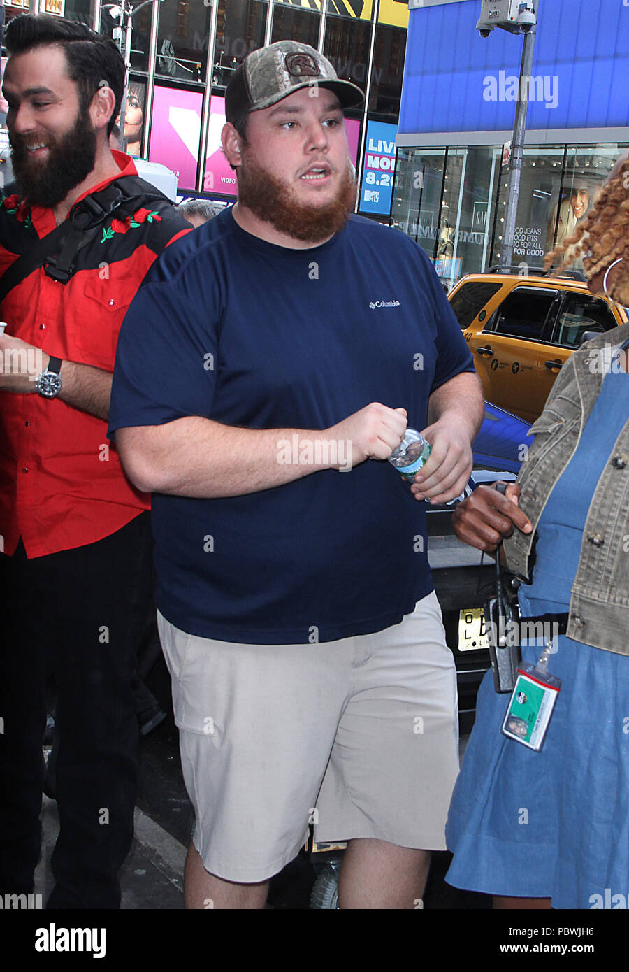 NEW YORK, NY July 30: Luke Combs seen at Good Morning America in New ...