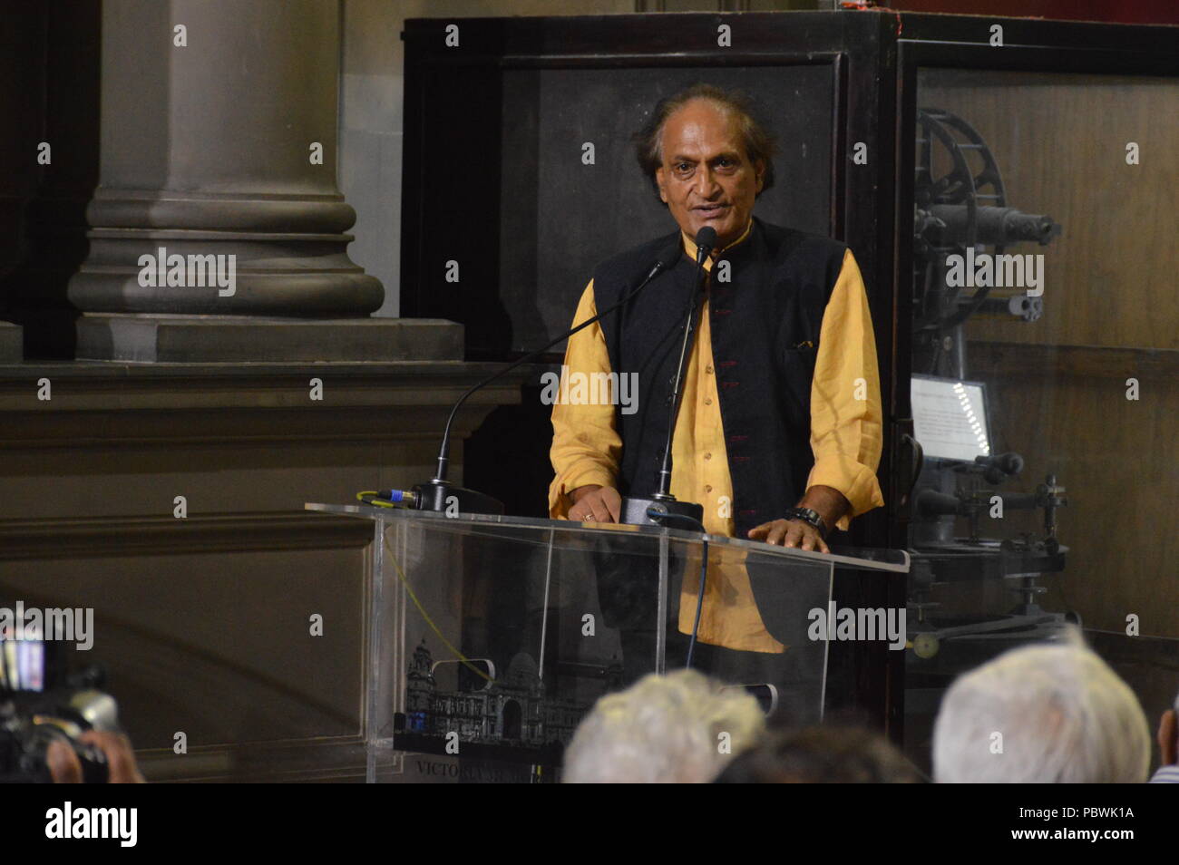 Raghu rai kolkata hi-res stock photography and images - Alamy