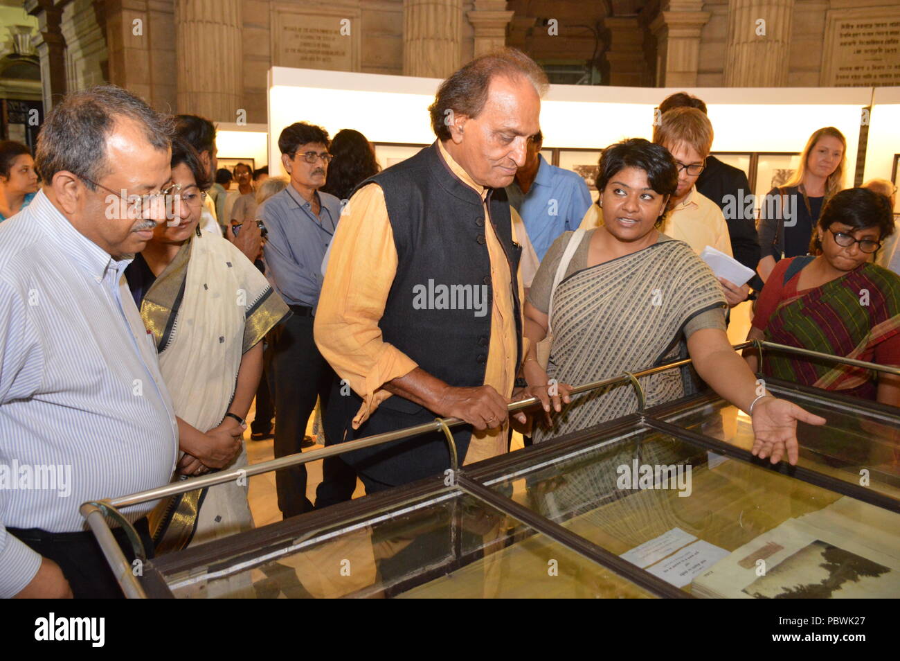 Raghu rai kolkata hi-res stock photography and images - Alamy