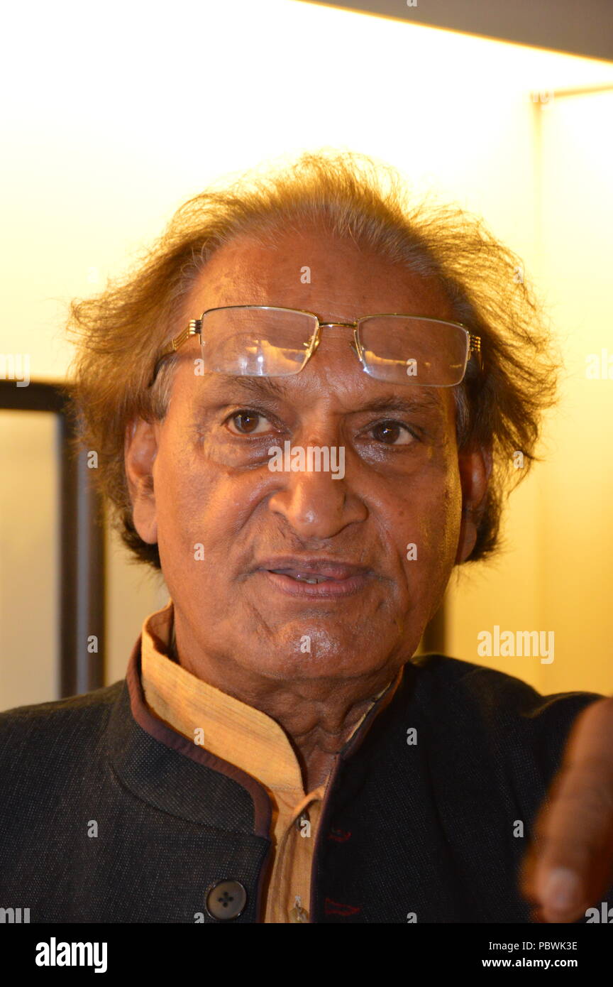 Photographer raghu rai hi-res stock photography and images - Alamy