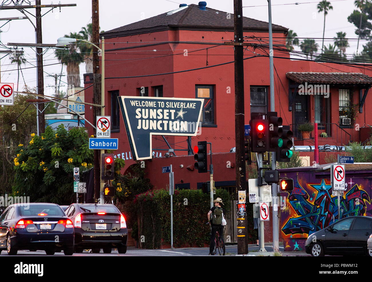 Silver lake sunset junction hi-res stock photography and images - Alamy