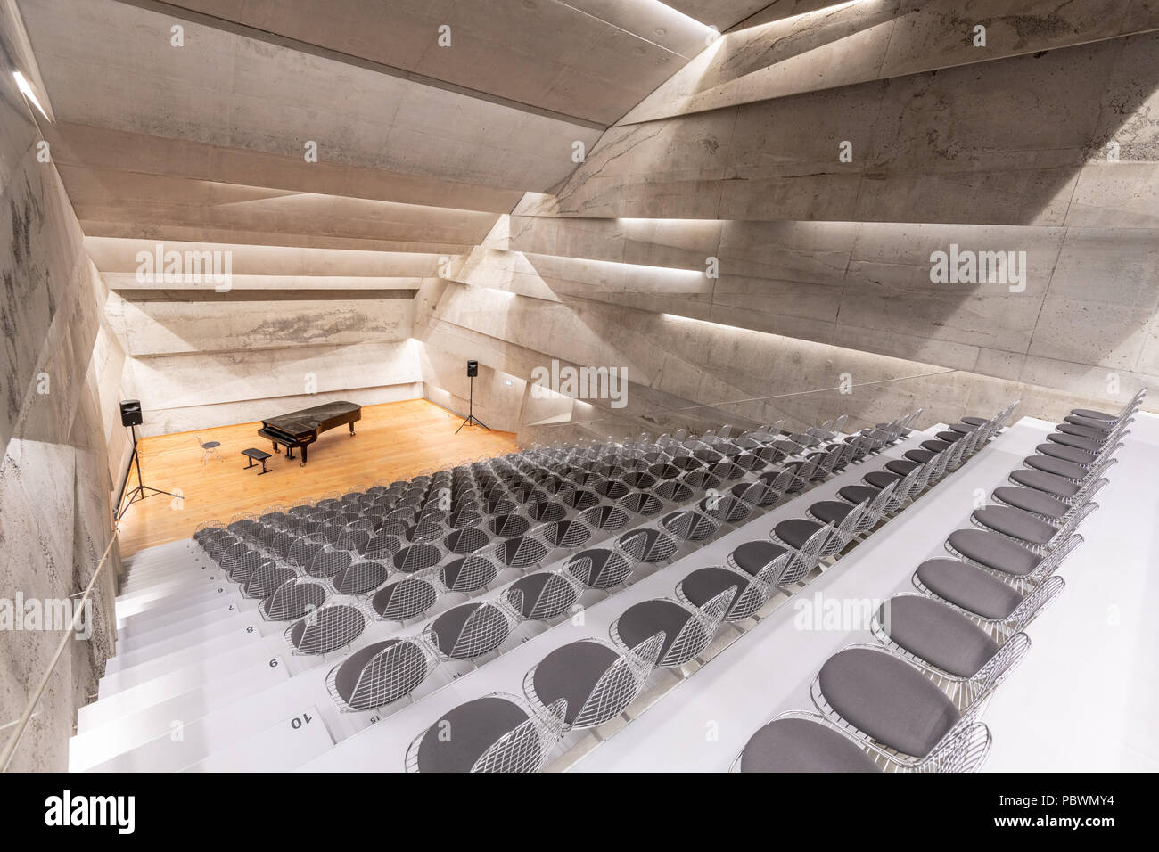 Weigel hall hi-res stock photography and images - Alamy