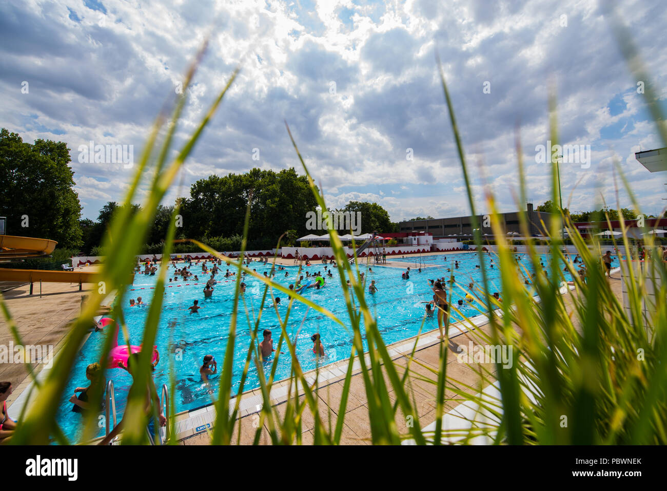 Swimmers facilities hi-res stock photography and images - Alamy