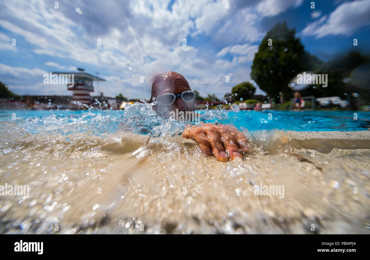 Schwimmverein hi-res stock photography and images - Alamy