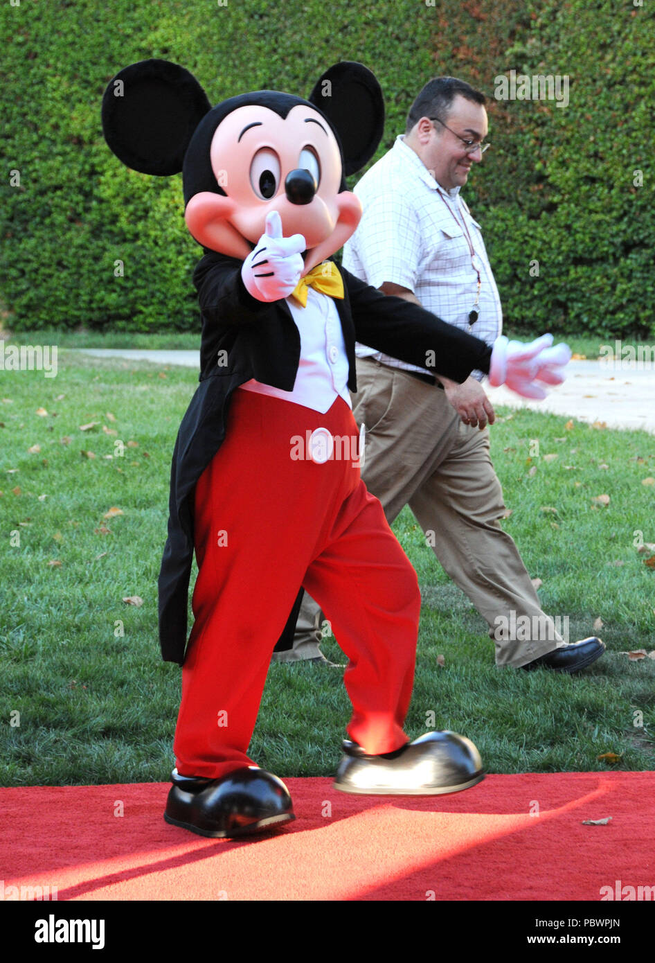 Burbank, California, USA. 30th July 2018. Mickey Mouse attends the ...