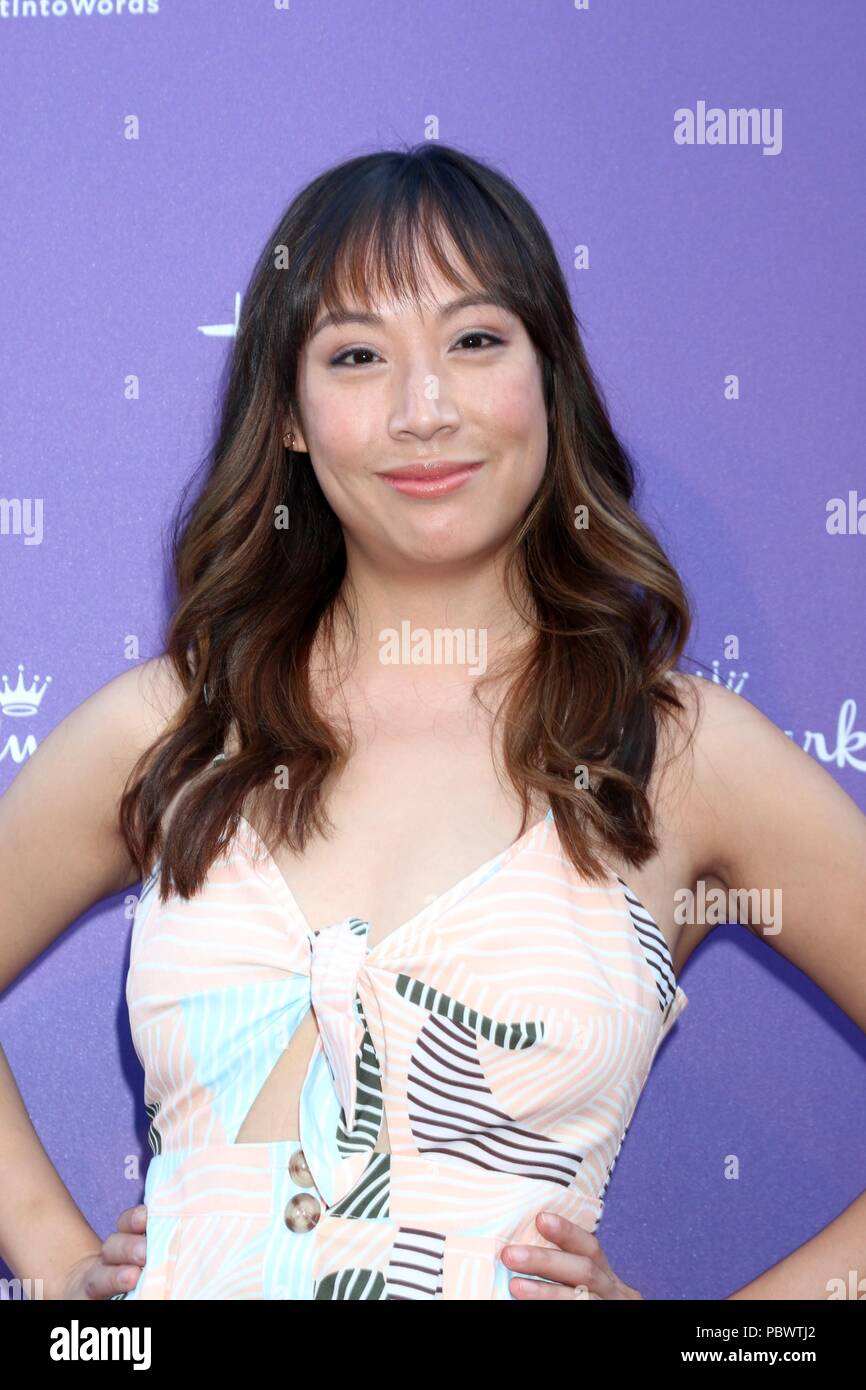 Los Angeles, CA, USA. 30th July, 2018. Elizabeth Ho at arrivals for ...