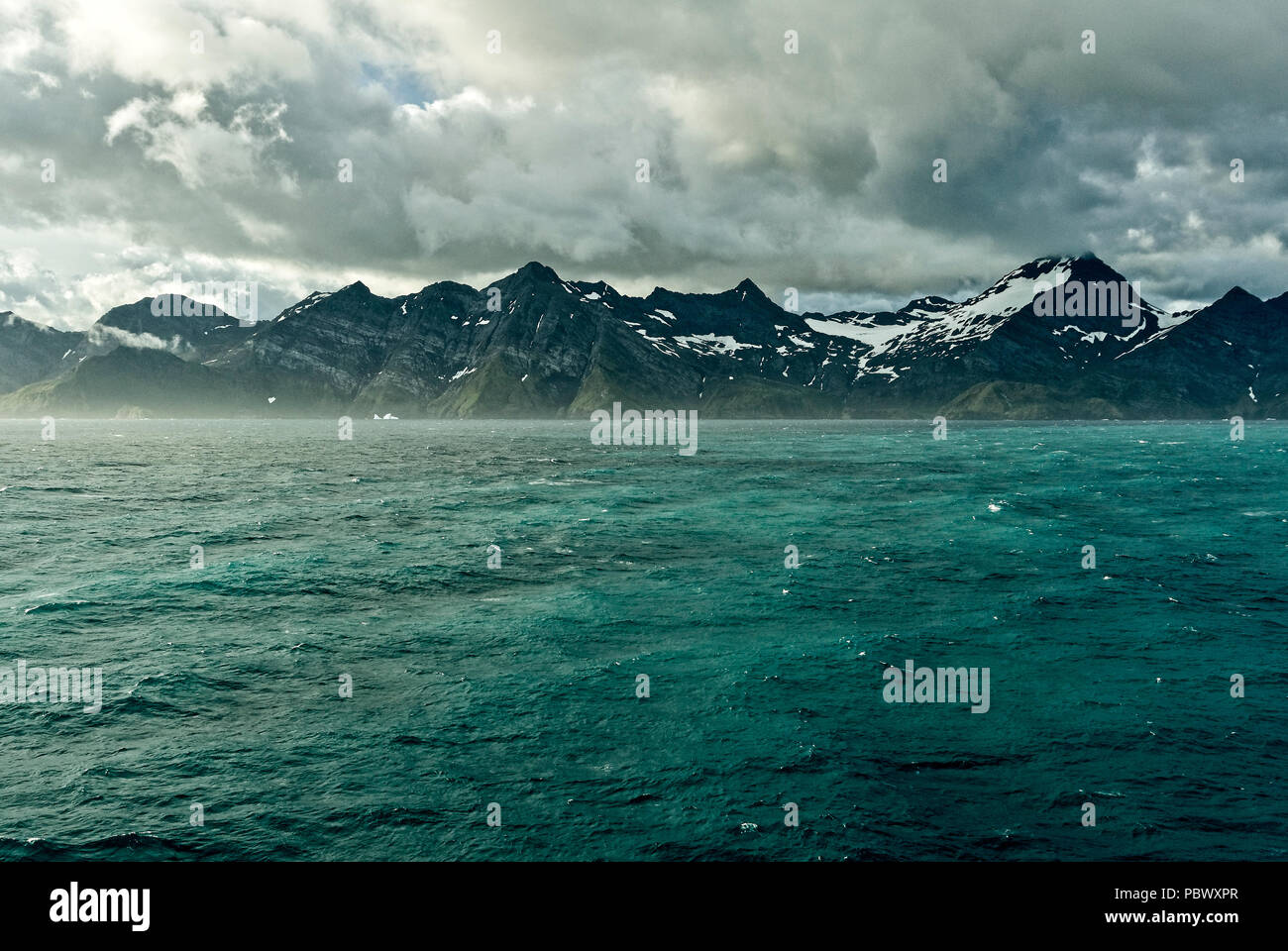 East coast of South Georgia with coastal mountain range Stock Photo - Alamy