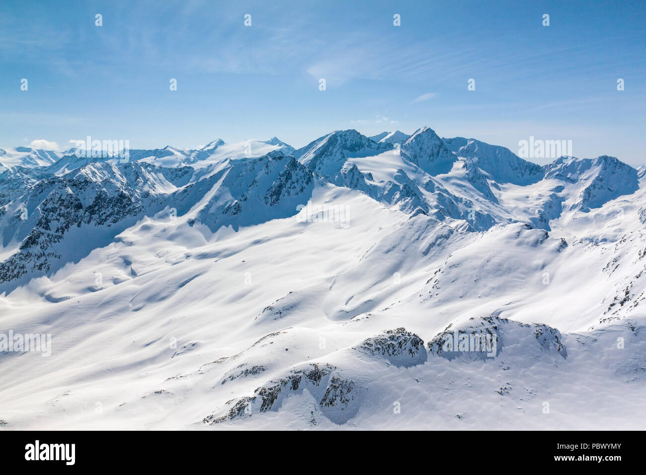 Snow white landscape austria hi-res stock photography and images - Alamy
