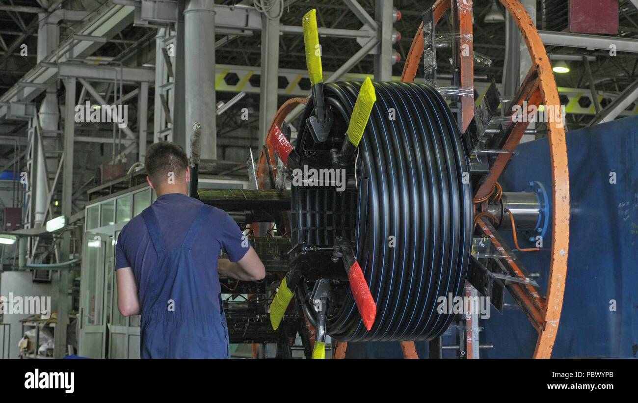 Pipe threading machine hi-res stock photography and images - Alamy