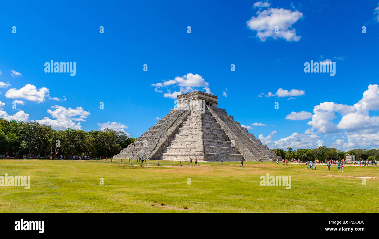 El Castillo (Temple of Kukulcan), a Mesoamerican step-pyramid, Chichen ...