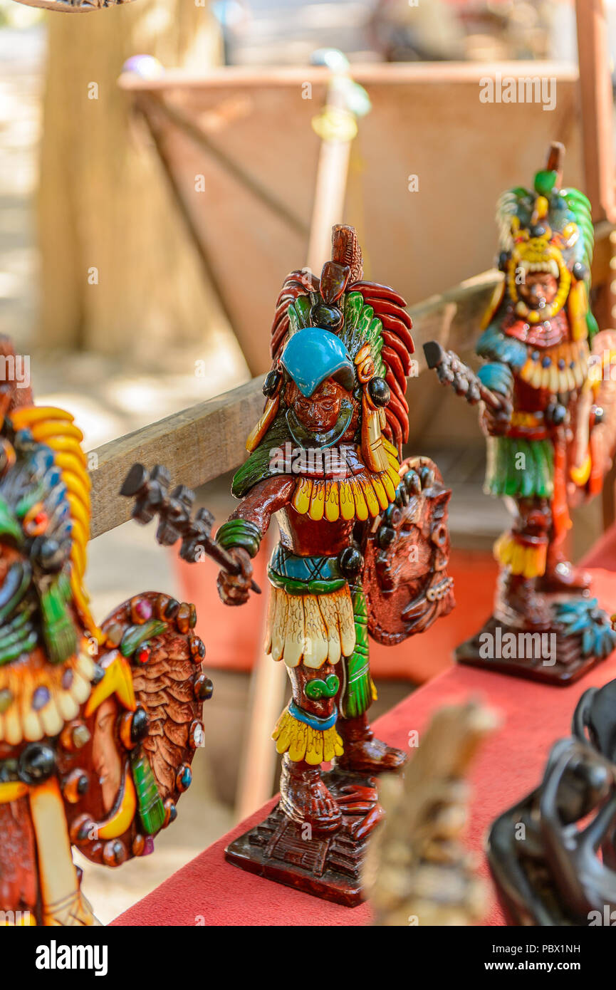 Little Statues, Authentic handcraft souvenirs of maya civilisation ...