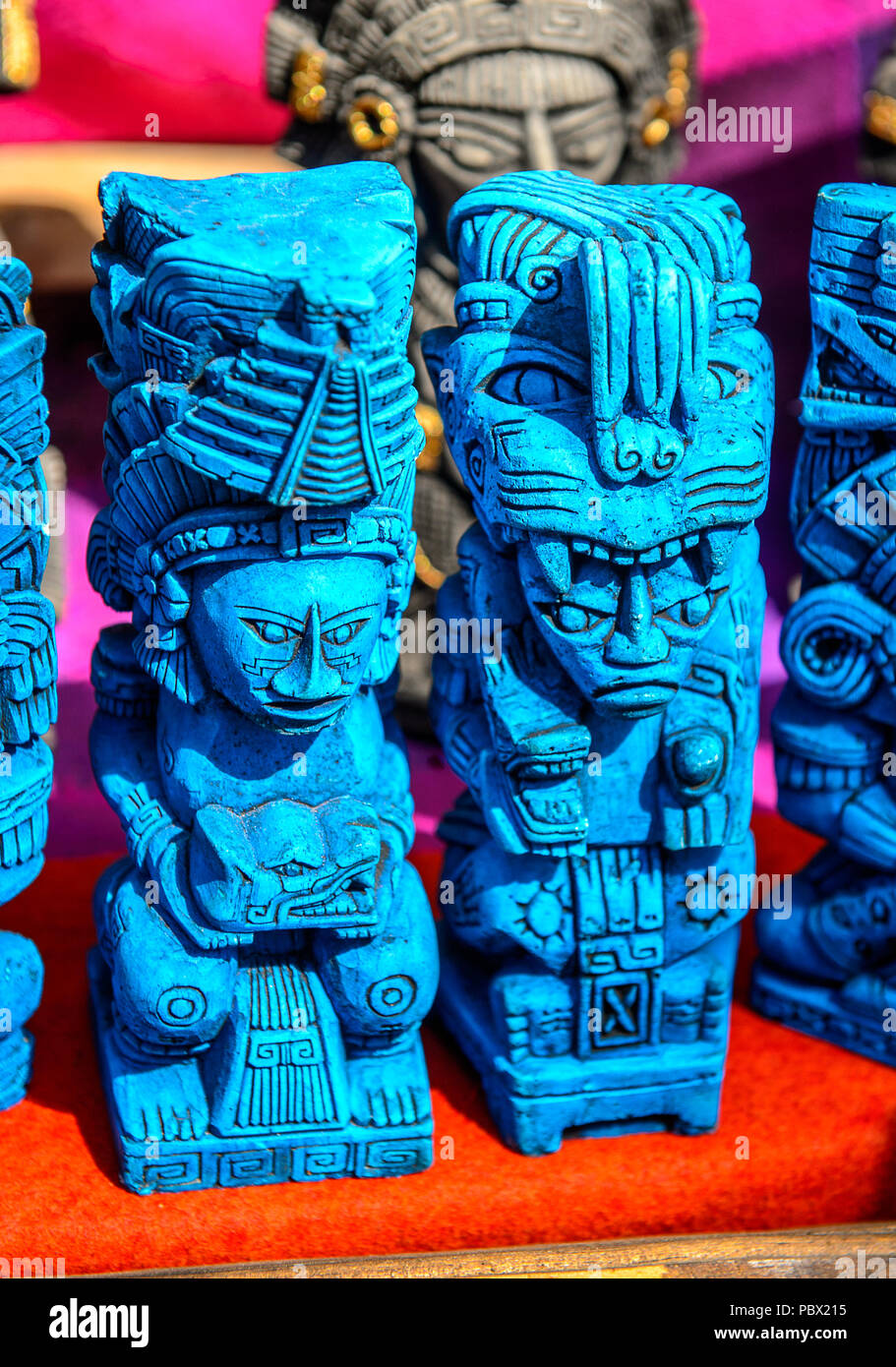 Authentic handcraft souvenirs of maya civilisation Stock Photo - Alamy