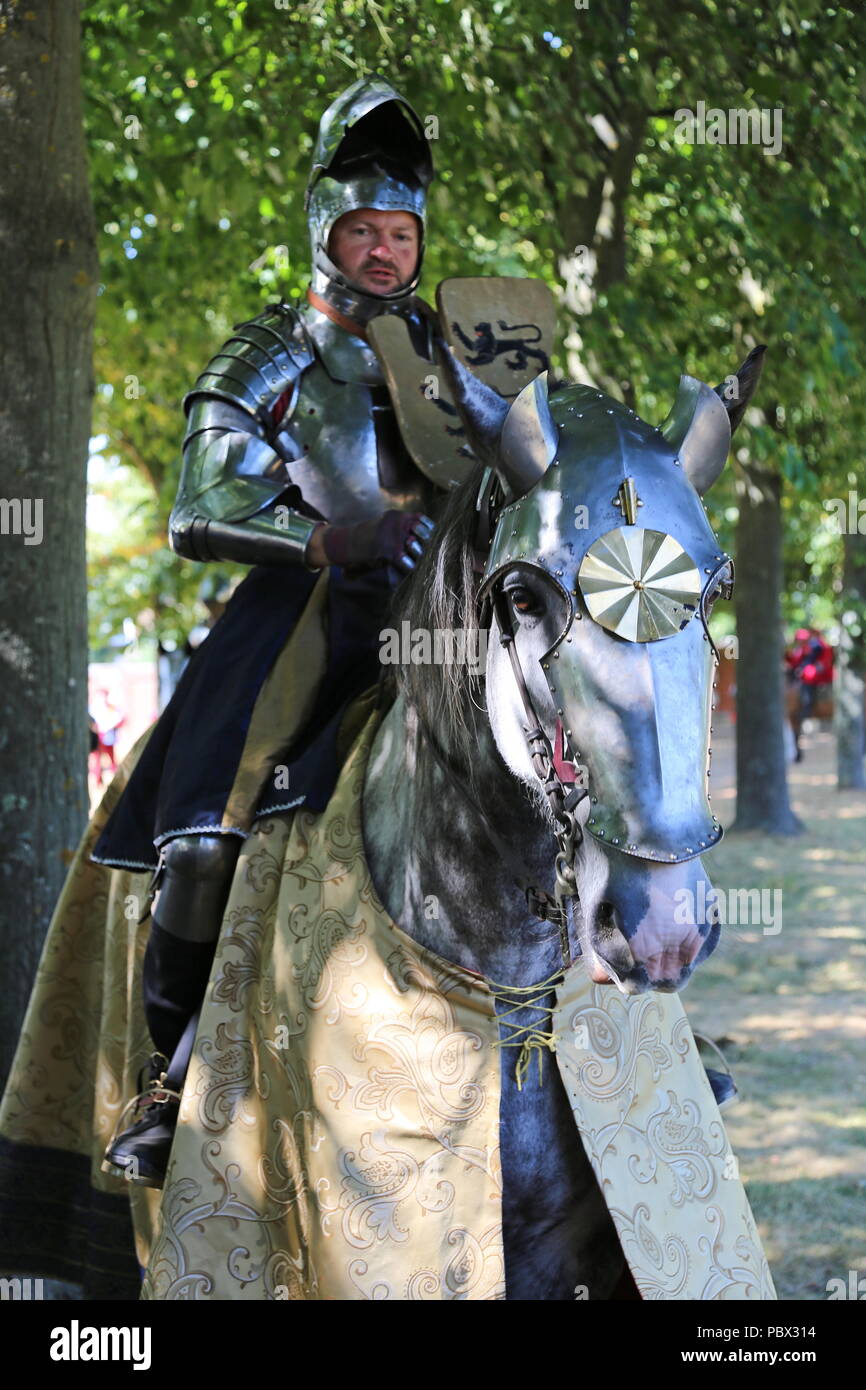 Sir Nicholas Carew, Tudor Joust, Hampton Court Palace, East Molesey ...