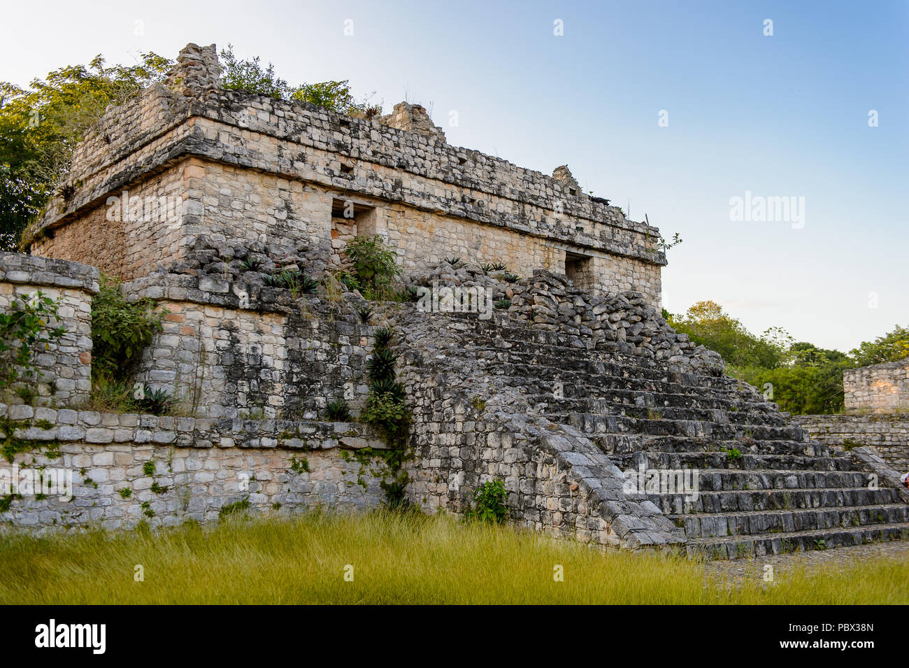 Temple platforms mexico hi-res stock photography and images - Alamy
