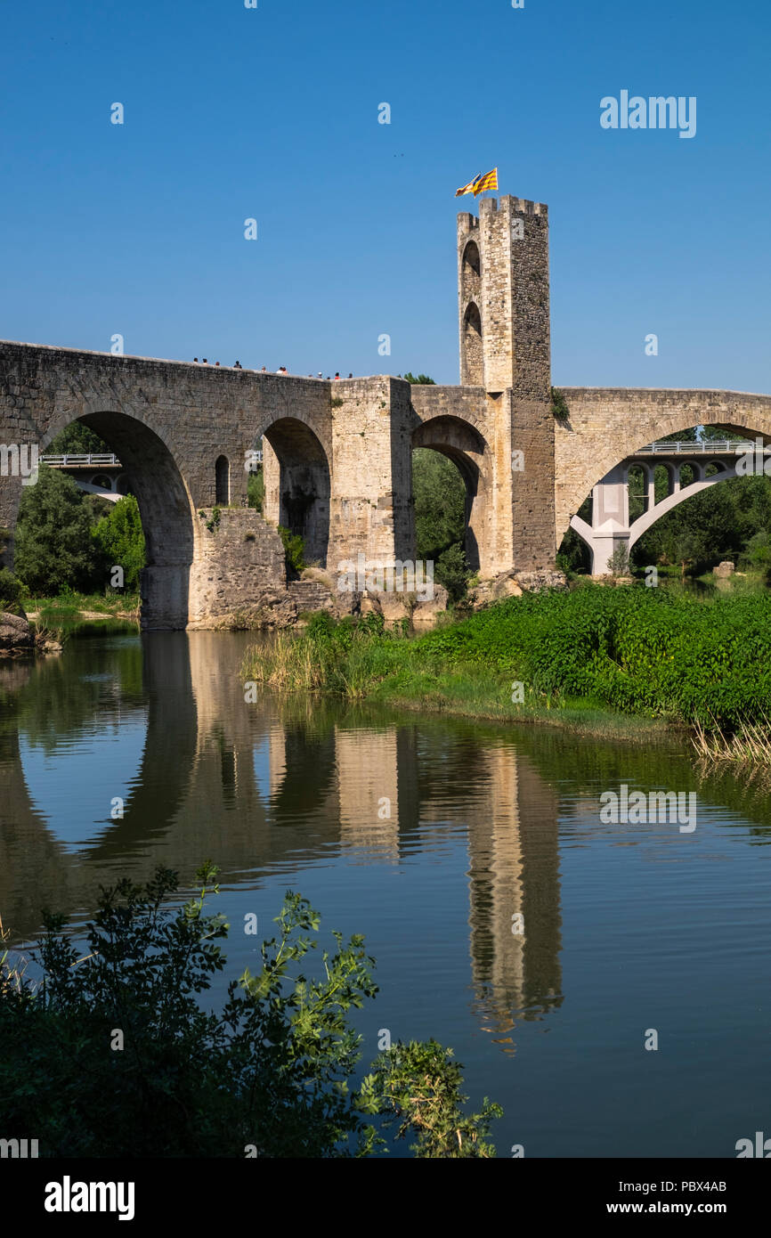 Pedestrian bridges in spain hi-res stock photography and images - Alamy