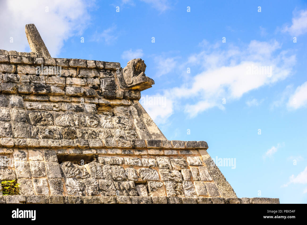 One of the temples of Chichen Itza, Mexico Stock Photo - Alamy