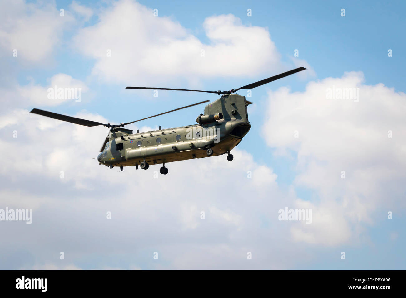 Chinook helicopter tank hi-res stock photography and images - Alamy