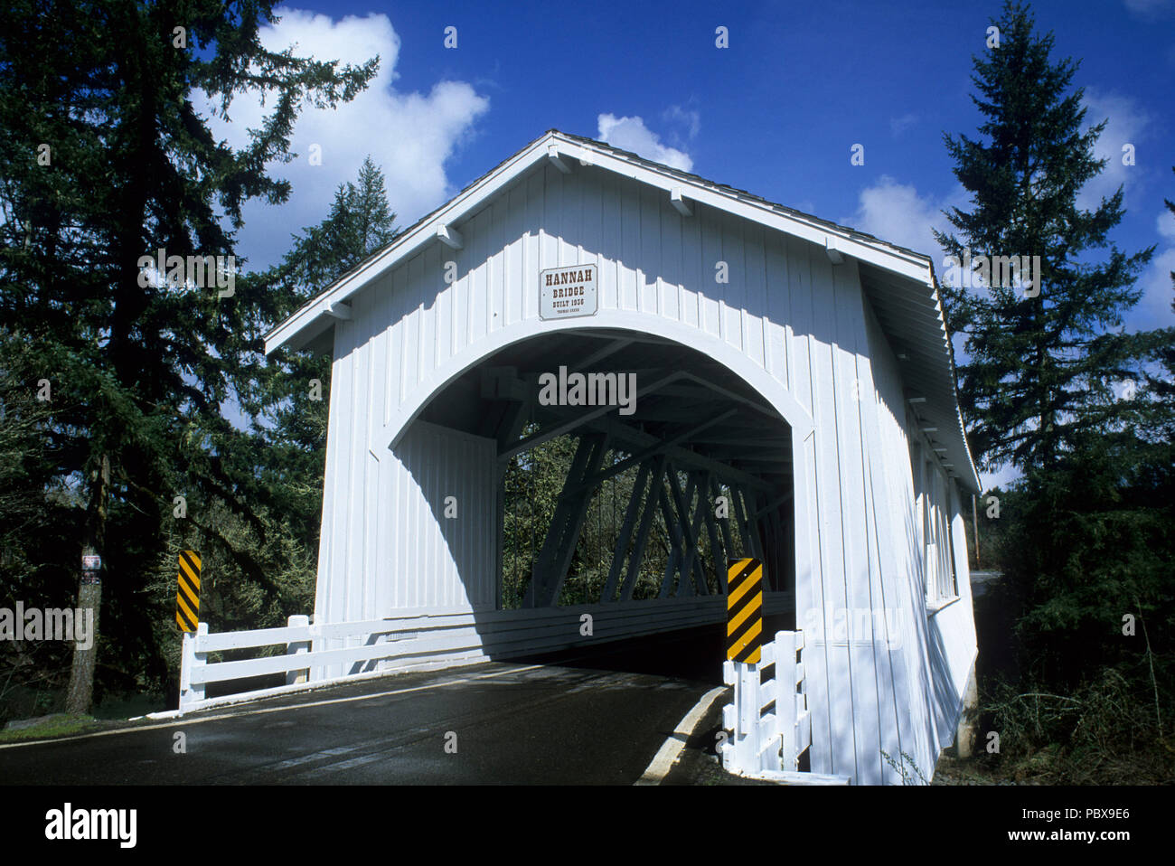 Hannah Covered Bridge, Covered Bridge Tour, Linn County, Oregon Stock ...