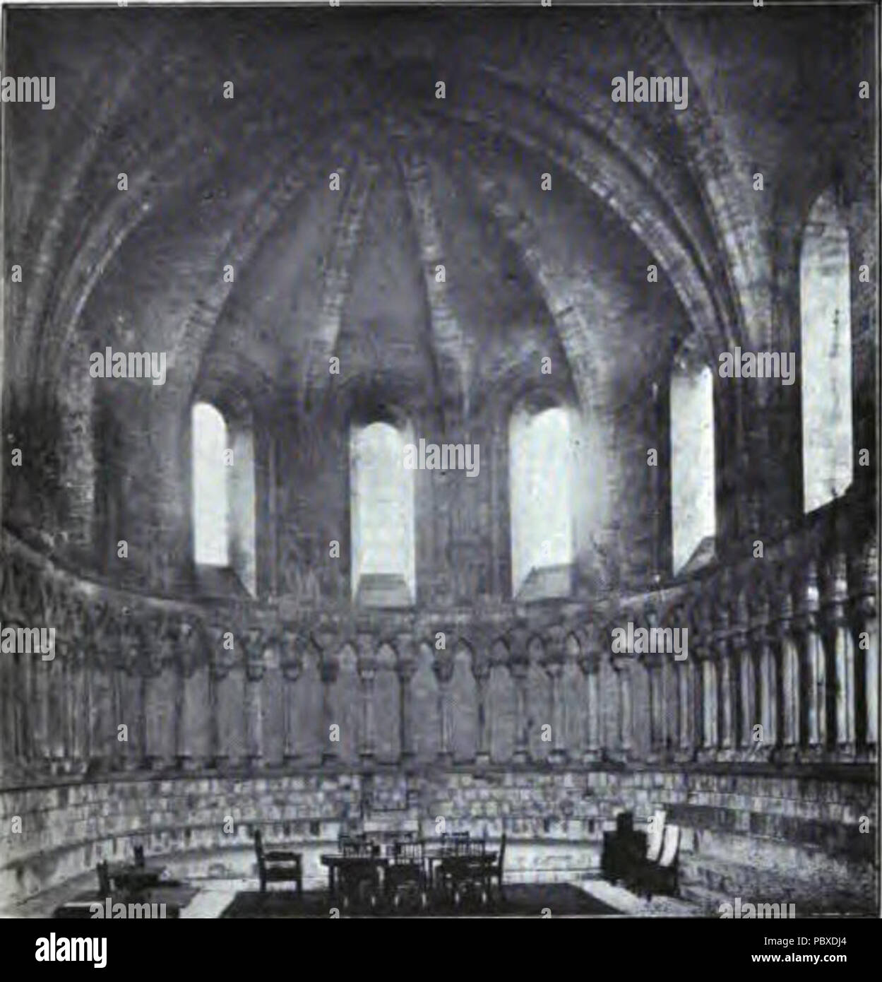 Medieval house interior hi-res stock photography and images - Alamy