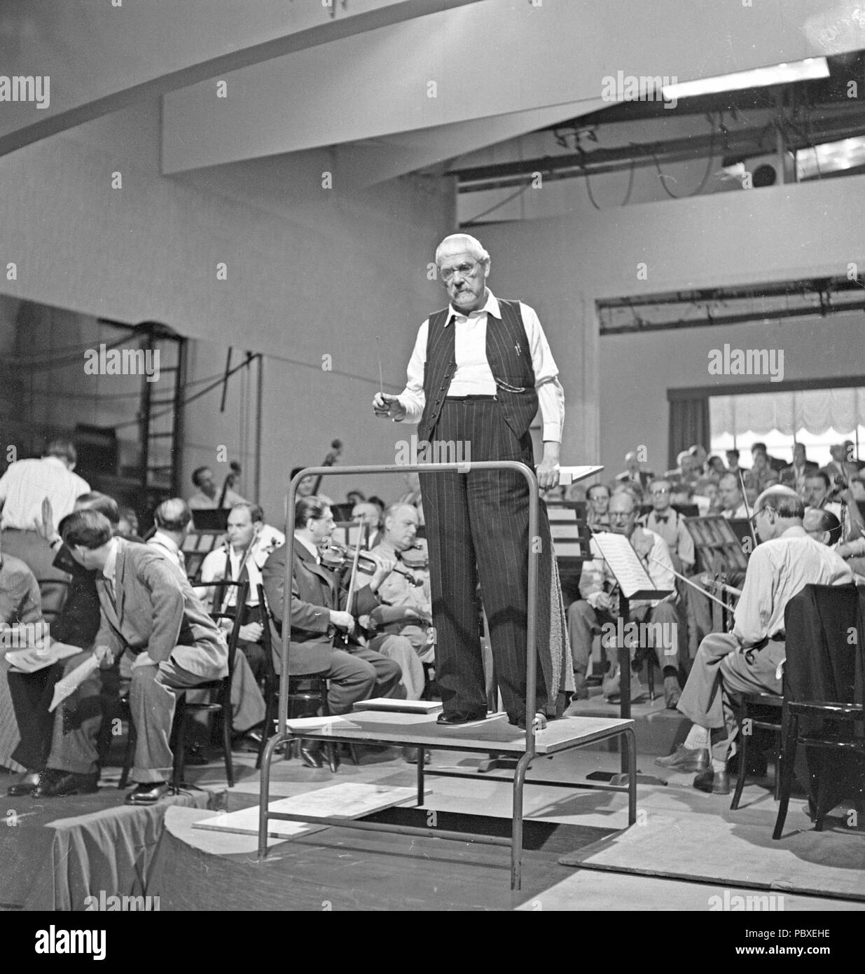 Victor sjostrom hi-res stock photography and images - Alamy