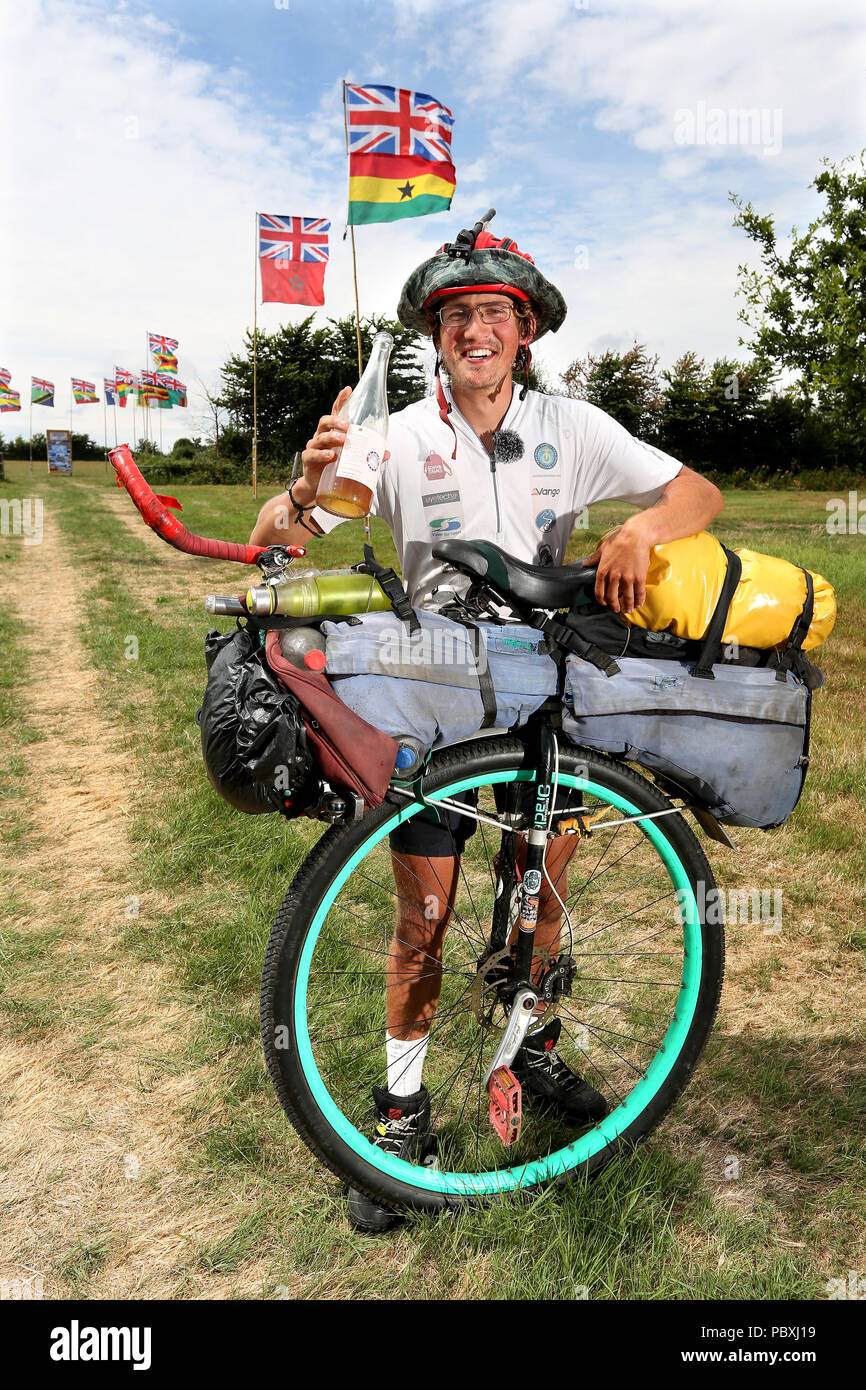 Ed Pratt (22) completes his 21,000 mile trip to circumnavigate the ...