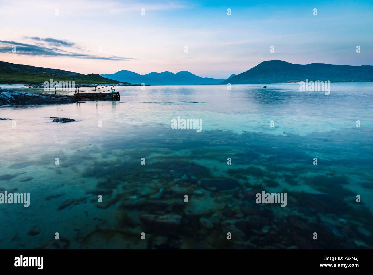 Mountains isle of harris hi-res stock photography and images - Alamy