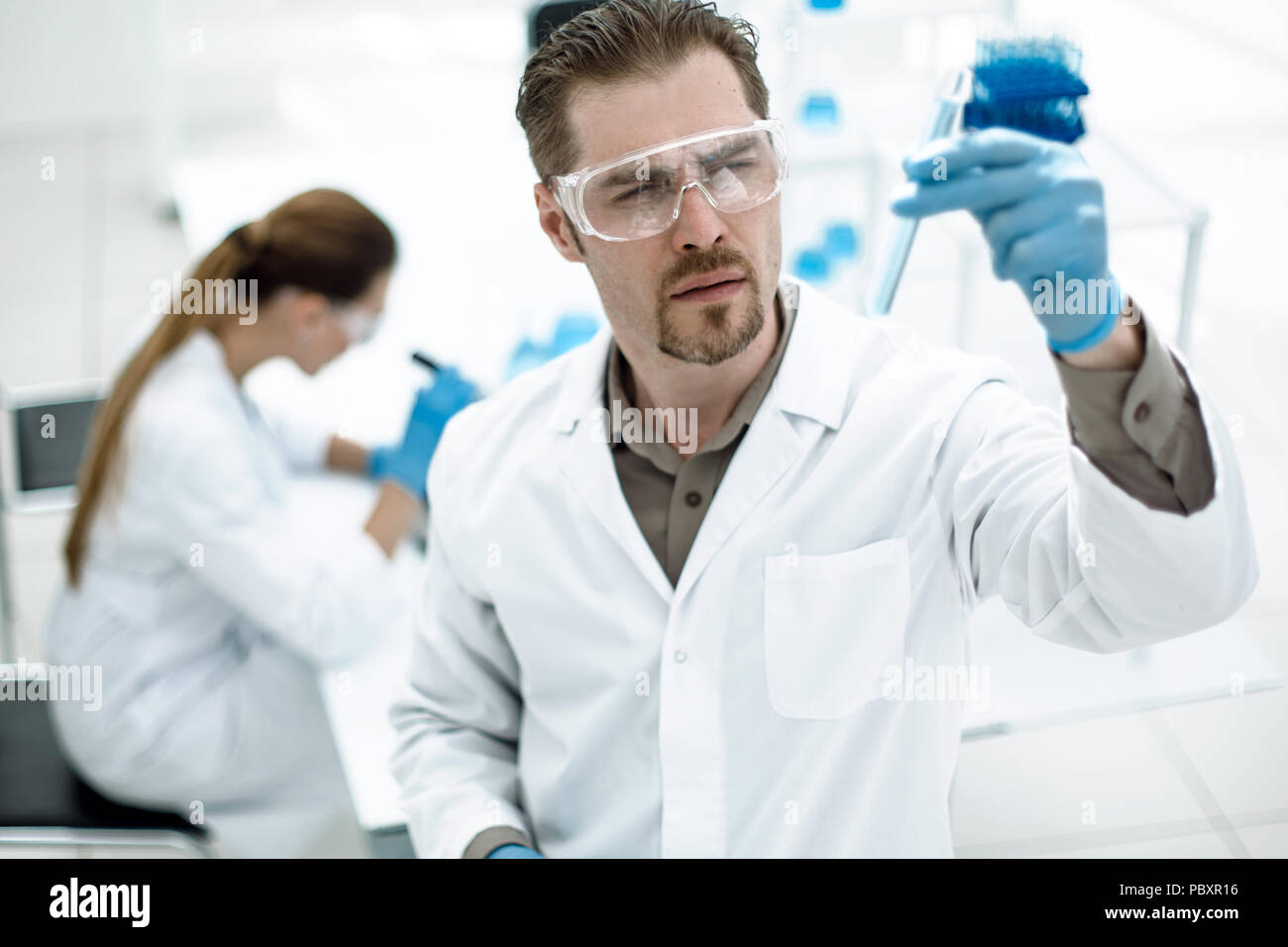 group of scientists from a modern laboratory Stock Photo - Alamy
