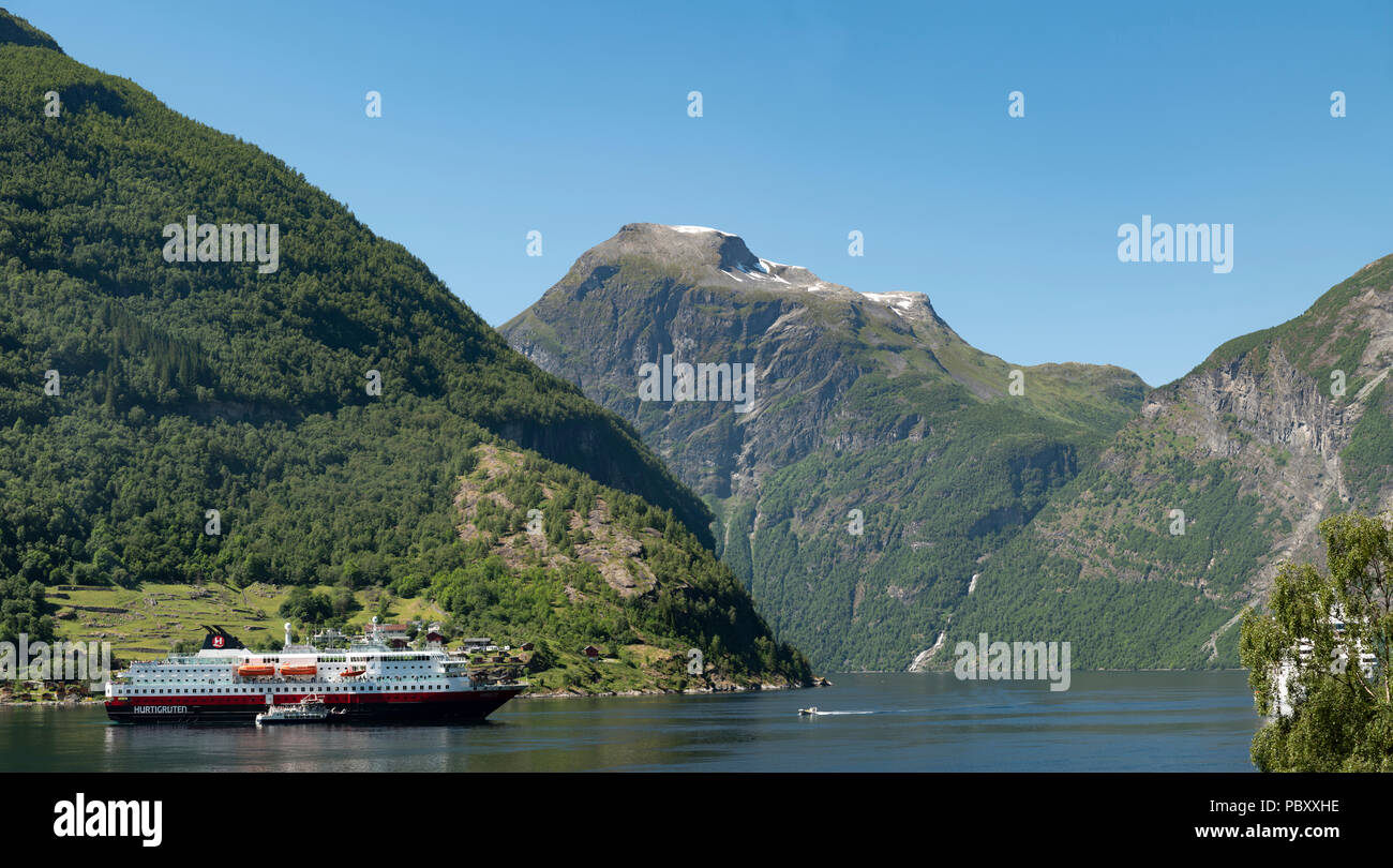 Hurtigruten summer route hi-res stock photography and images - Alamy