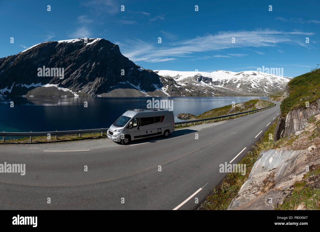 Motor caravan hi-res stock photography and images - Alamy