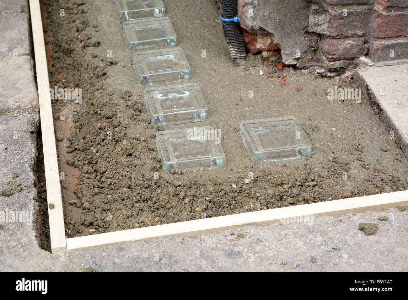 Glass tiles hi-res stock photography and images - Alamy