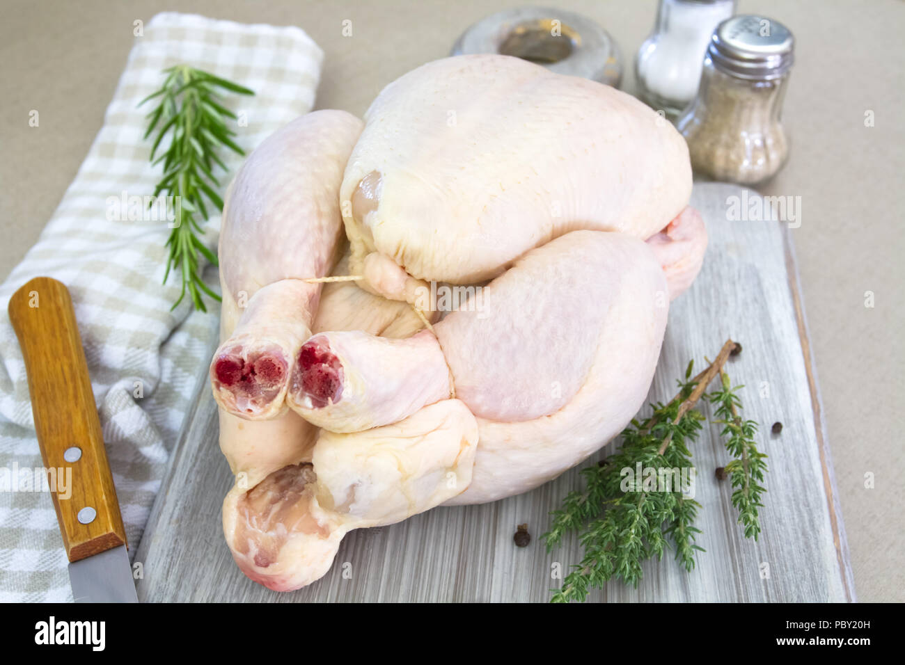 raw whole chicken Stock Photo - Alamy