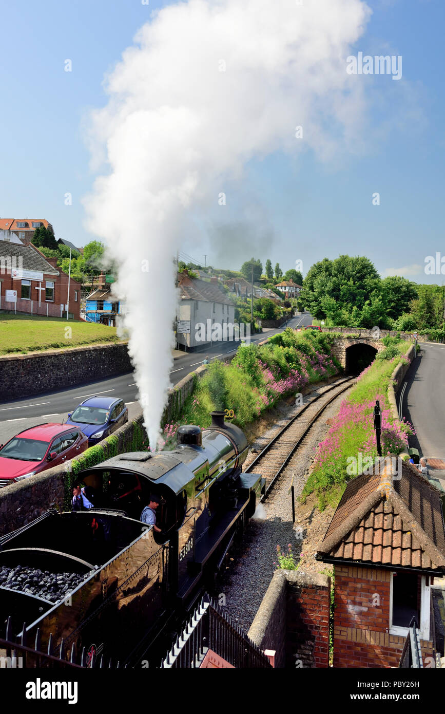 Steam train valves hi-res stock photography and images - Alamy