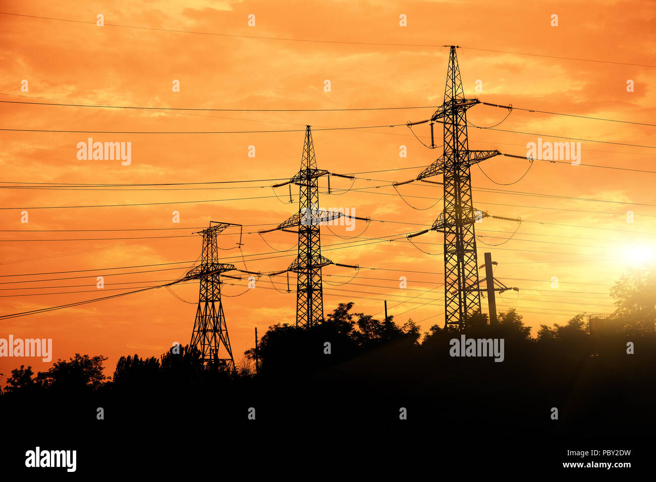 High voltage networks hi-res stock photography and images - Alamy