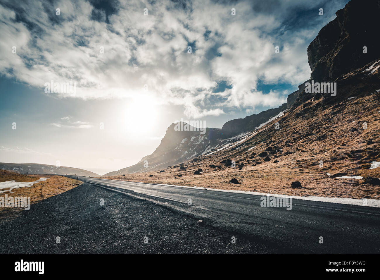 Empty Road Side View High Resolution Stock Photography and Images - Alamy