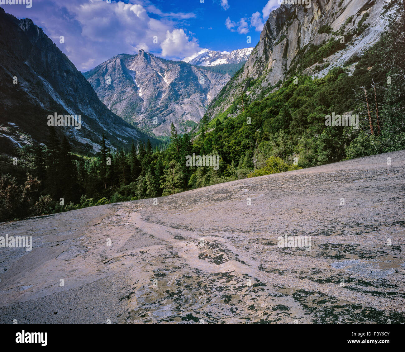 Kings canyon national park hi-res stock photography and images - Alamy
