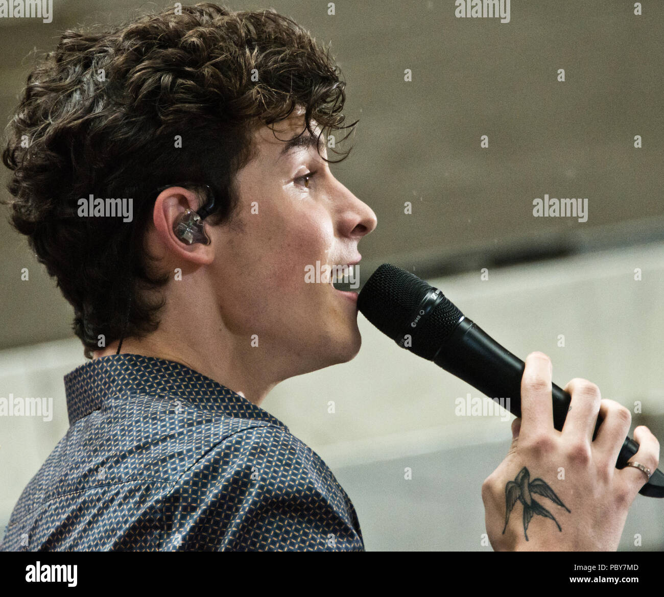 New York, NY, USA. 1st June, 2018. Canadian Singer-Songwriter Shawn ...