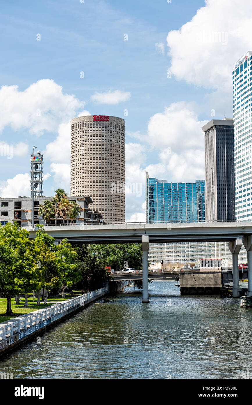 Tampa Florida Bridge High Resolution Stock Photography and Images - Alamy