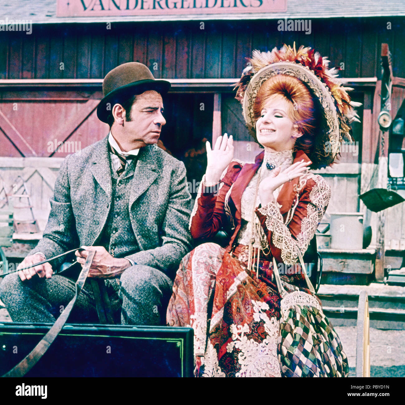 Hello dolly movie hi-res stock photography and images - Alamy