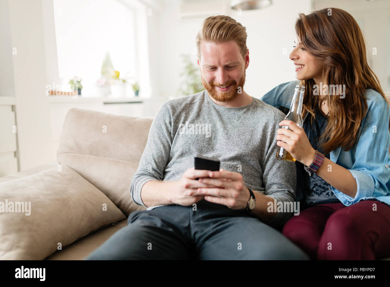 Mobile lovers hi-res stock photography and images - Alamy