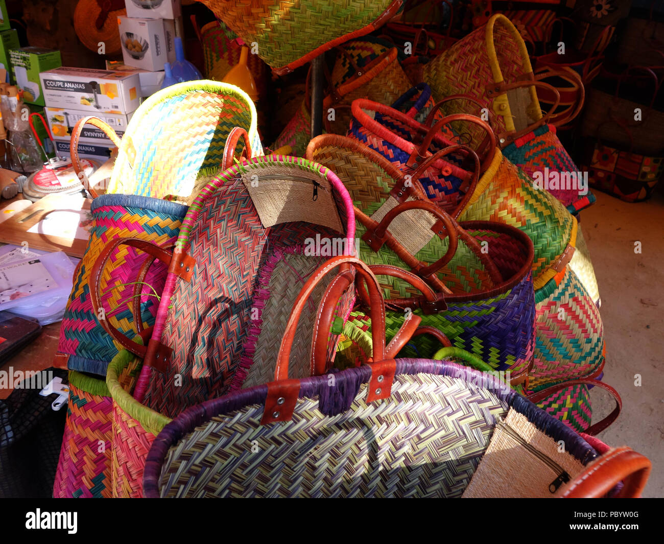 Colourful busy market at Saint Chinian french market Stock Photo - Alamy