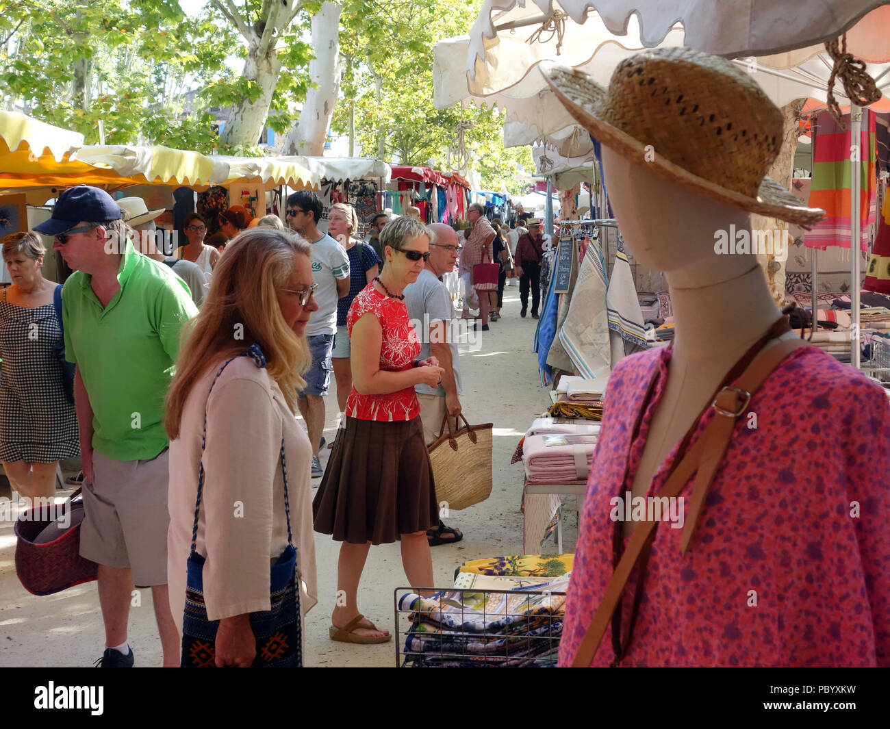 Market at saint chinian hi-res stock photography and images - Alamy