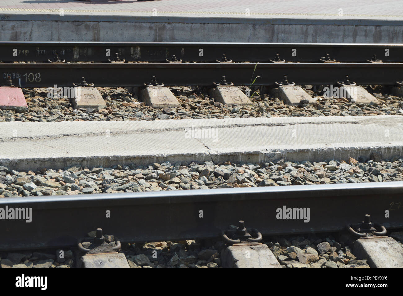Railway lines for trains with rails, gravel and sleepers Stock Photo ...