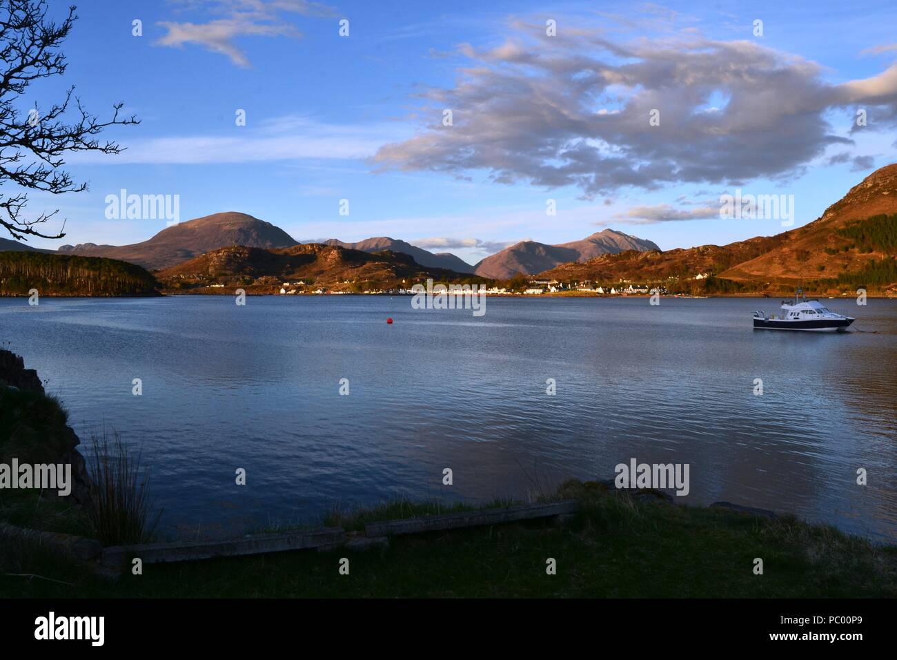 Torridon range scotland hi-res stock photography and images - Alamy