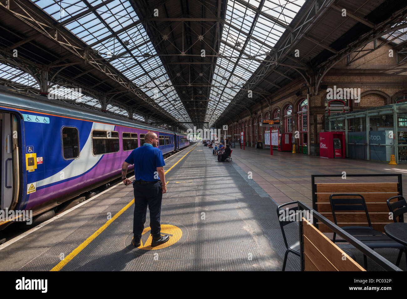 Preston rail station Stock Photo - Alamy