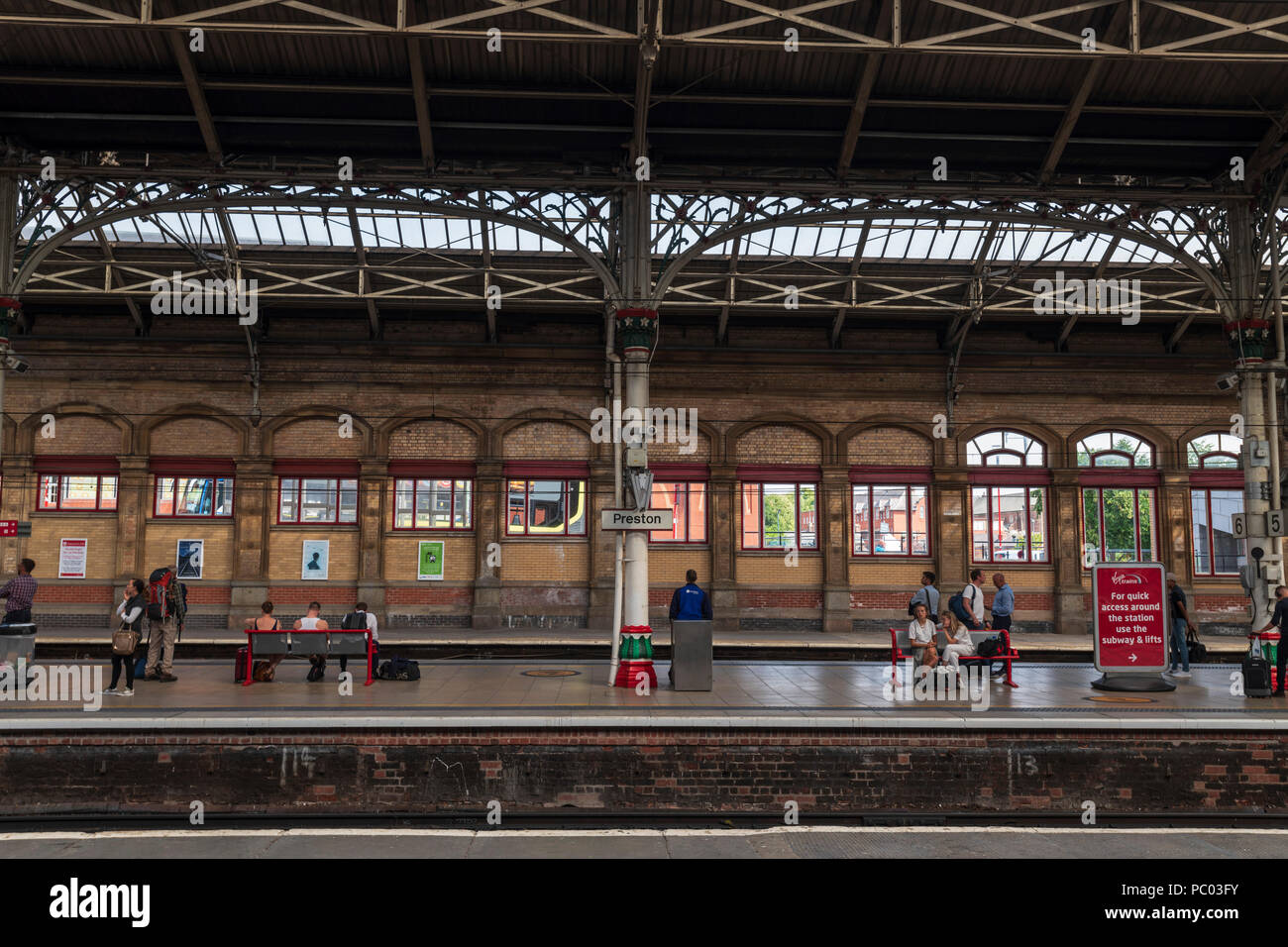 Preston rail station Stock Photo - Alamy