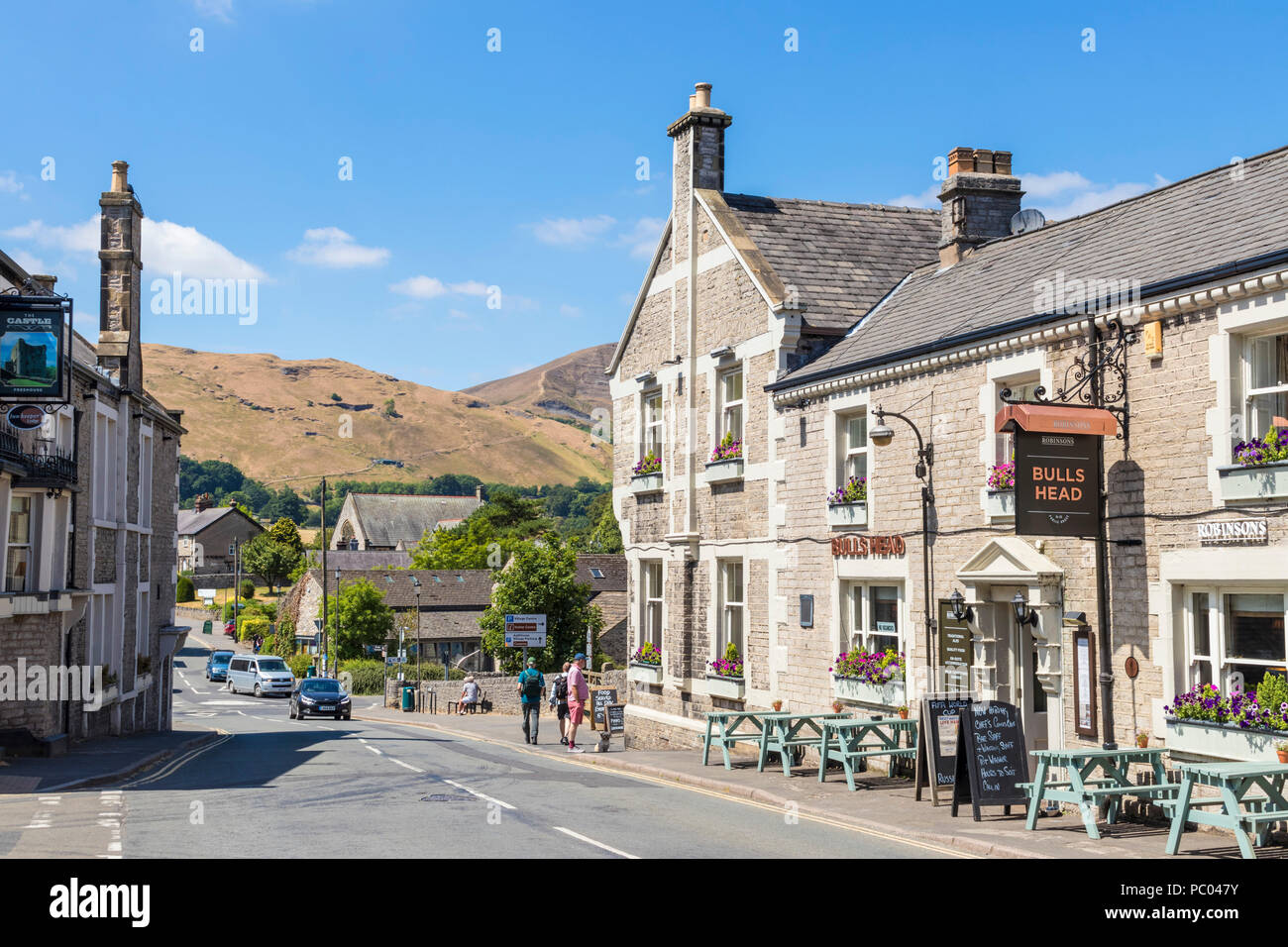Derbyshire pub hi-res stock photography and images - Alamy