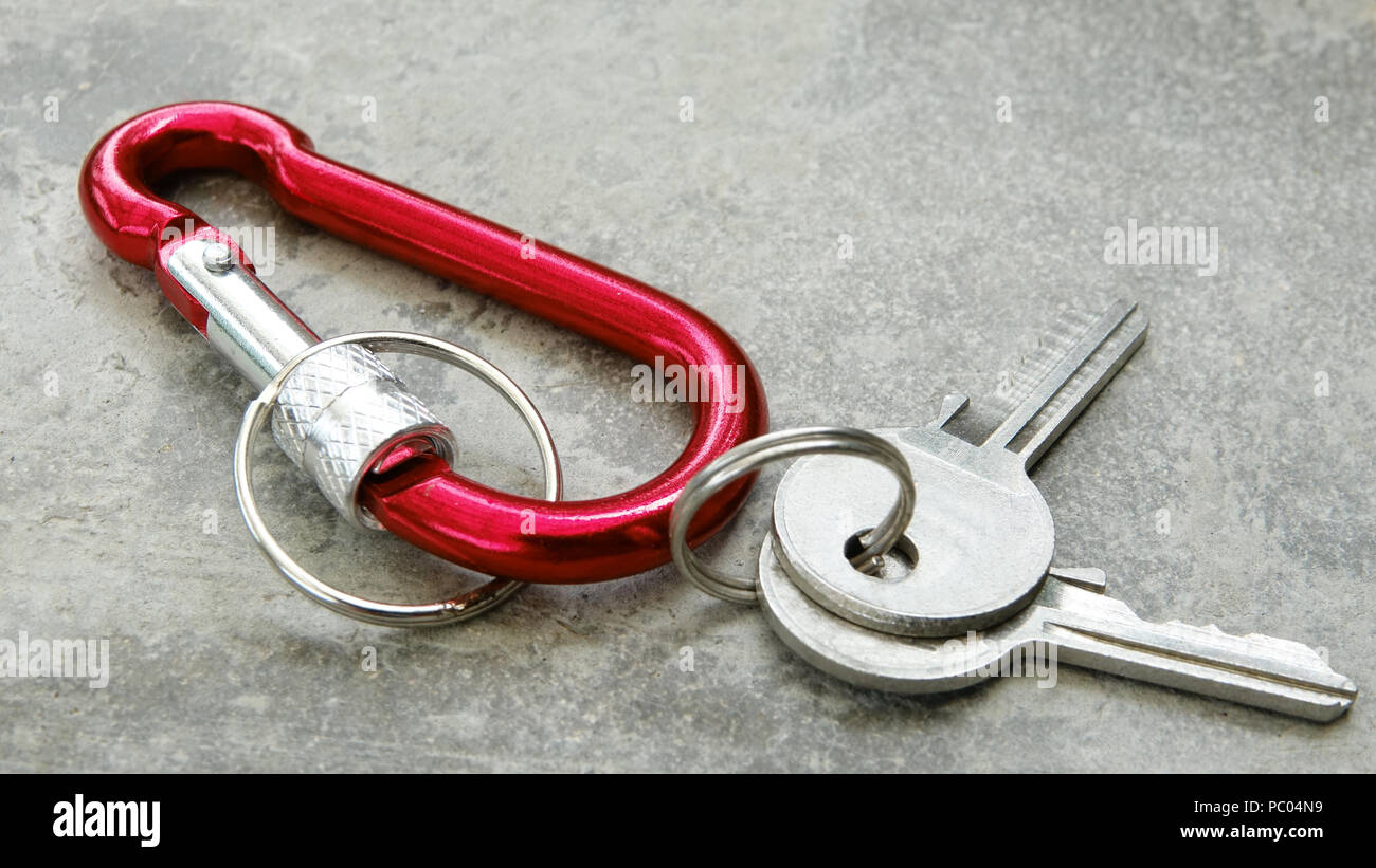Red key holder hi-res stock photography and images - Alamy