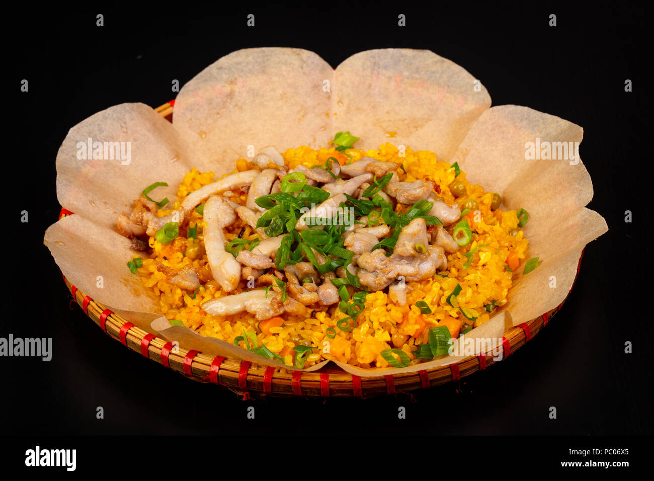 Vietnamese cuisine - Fried rice with chicken Stock Photo - Alamy