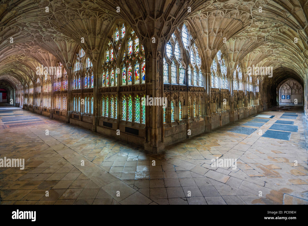 Gloucester Cathedral, Glucestershire, England, United Kingdom, Europe ...