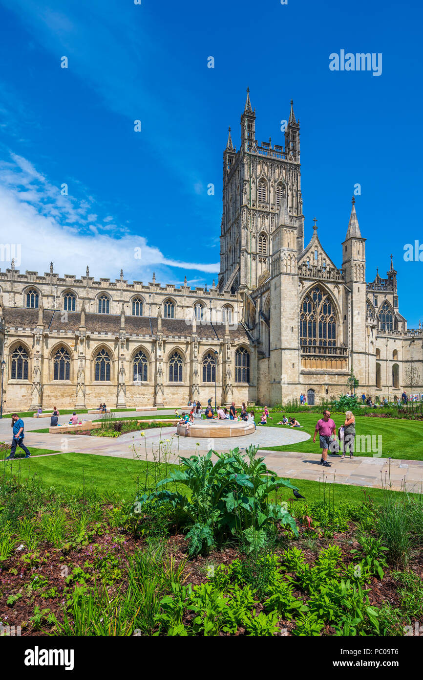 Gloucester_cathedral hi-res stock photography and images - Alamy